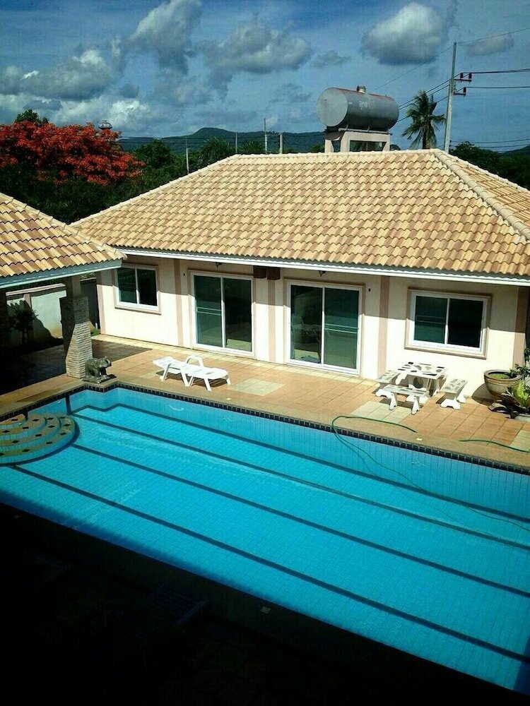 Otel Narnia Resort Pattaya 2, Dünya, foto