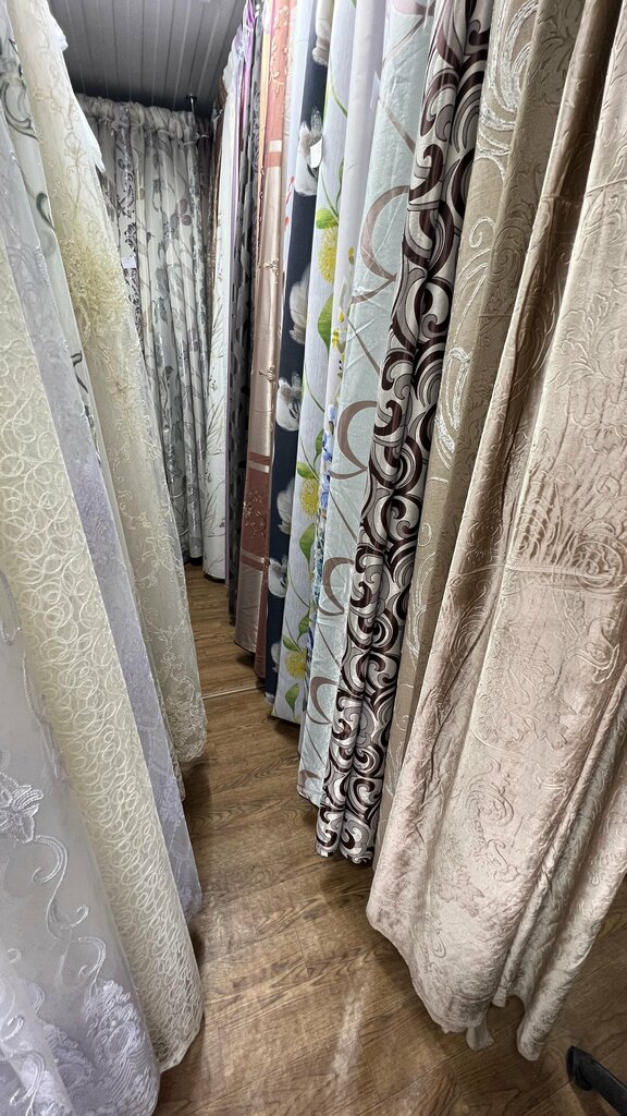 Perde ve korniş üreticileri Odezhka_dlya_okoshka19, Abakan, foto