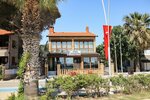 Peri Otel Pansiyon (İzmir, Foça, Fevzi Çakmak Mah., İsmet İnönü Blv., 60), otel  Foça'dan