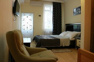Hotel Luxor (Khariton Akhvlediani Street No:15, Batumi), otel  Batum'dan