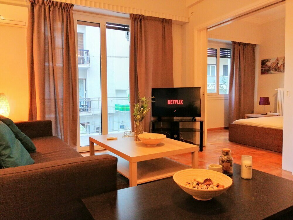 Otel Comfortable Apartment in Acropolis, Atina, foto