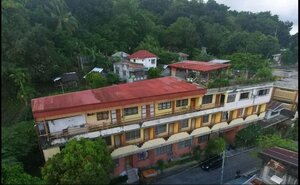 Dw Pensione (Central Visayas, Cebu, Balamban, J. Gonzales Street), otel