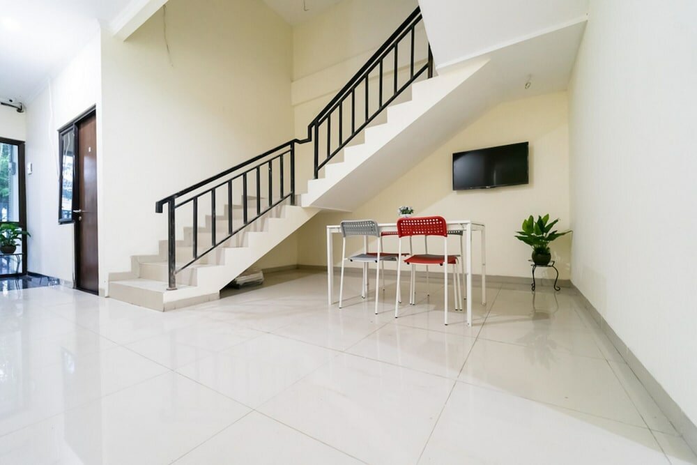Otel KoolKost near Universitas Tarumanegara, Cakarta, foto