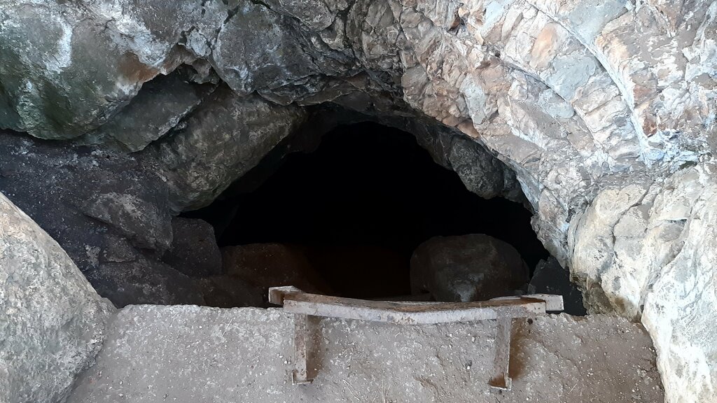 Doğa Пещера, İrkutskaya oblastı, foto