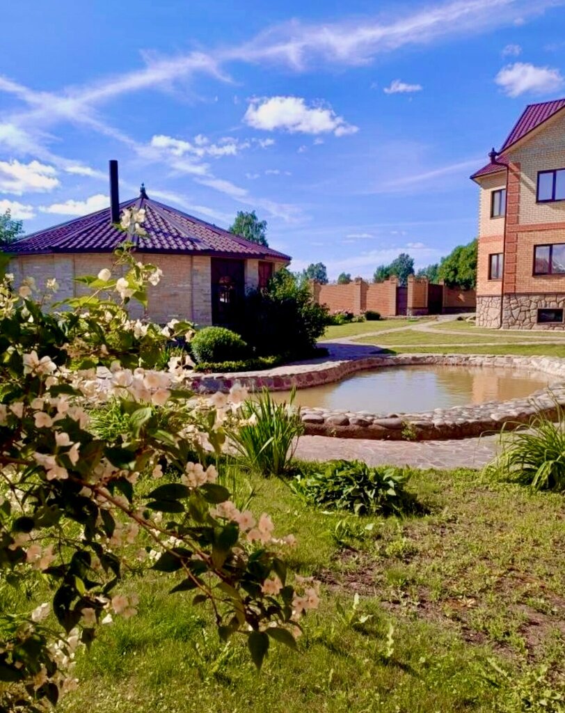 Resort oteller, tesisler Sibirskay Usadba, Tümen (Tiumenskaya) oblastı, foto