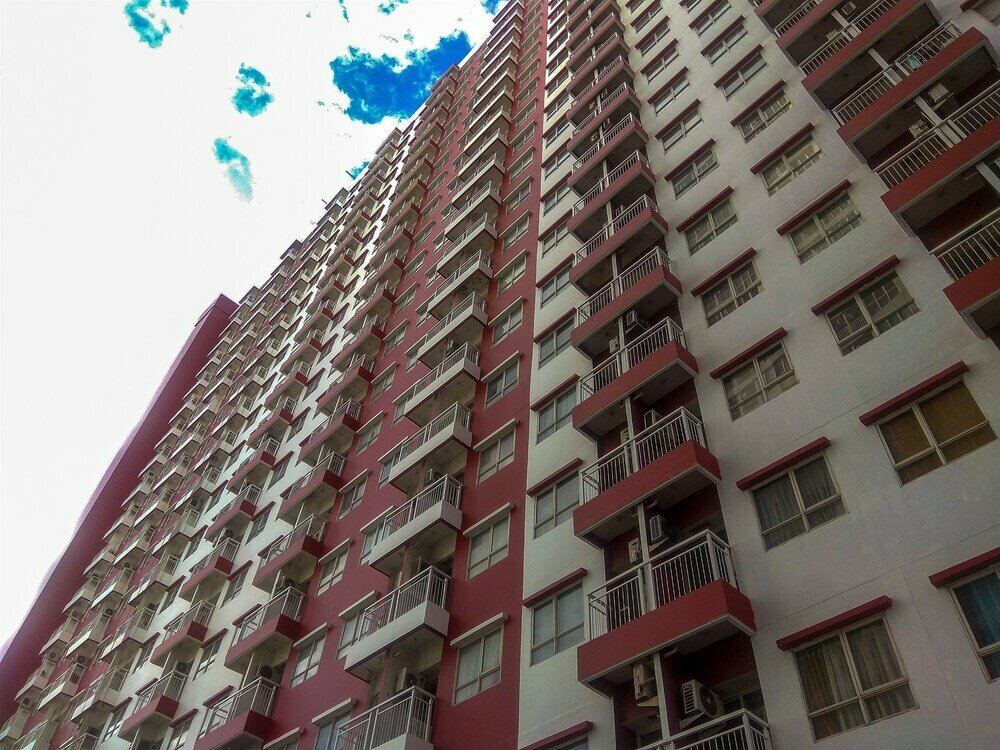 Otel RedDoorz Apartment @ Taman Melati Margonda, Depok, foto