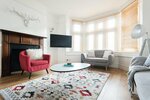 The Hive House - Large Light-Flooded 6bdr Townhouse (England, Bath and North East Somerset, Bath, Bath Street), kısa süreli konaklama  Bath'tan