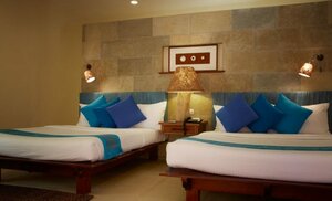 Bluewater Sumilon Island Resort (Central Visayas, Cebu, Oslob, Sumilon Island, 6025), otel