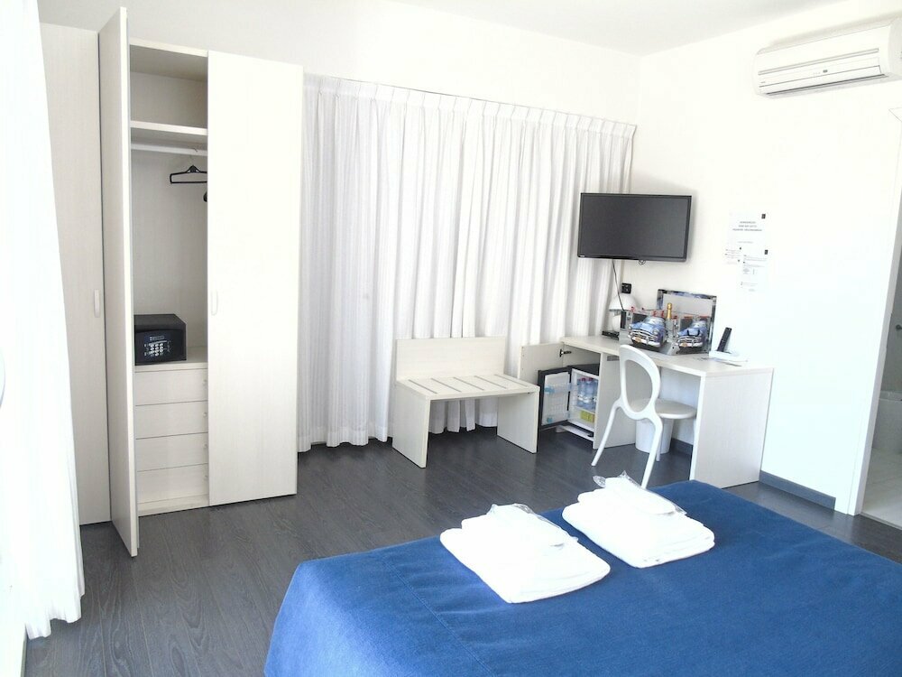 Otel Arete' Luxury Room, ReggioCalabria, foto