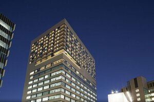 Mitsui Garden Hotel Nagoya Premier (Aichi Prefecture, Nagoya, Higashiyama Line, Nagoya metro station), otel  Nagoya'dan