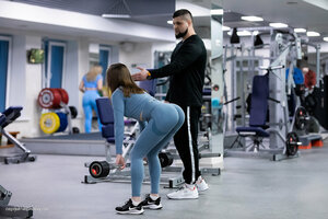 Akvamarin (Kamenskaya ulitsa No:5), fitness kulüpleri  Kamensk‑Uralski'den