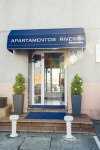 Apartamentos River Santander (Cantabria, Calle Ojaiz), otel  Kantabria'dan
