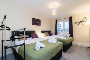 Coventry- Jenner Pet Friendly 2 Bedroom Apartment (England, Coventry), otel  Coventry'den