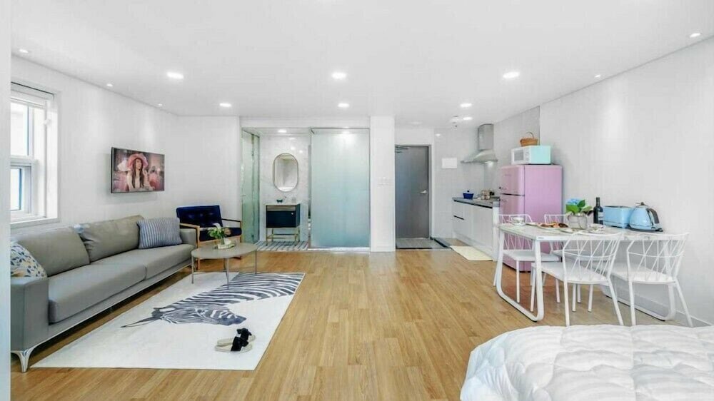 Otel Blooming Pension, Güney Gyeongsang İli, foto