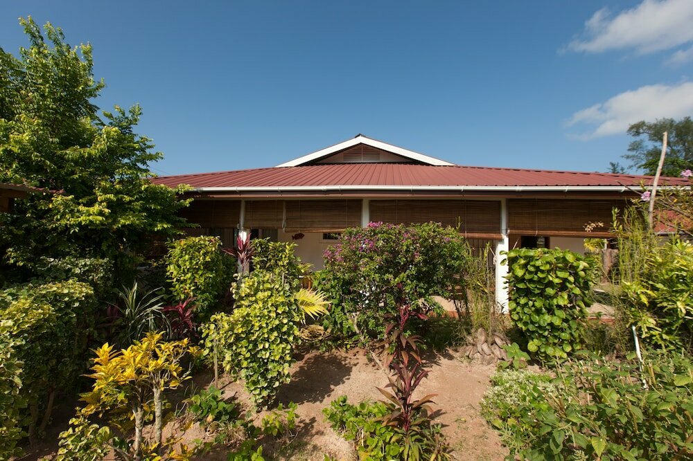 Otel Le Relax St. Joseph Guest House, Dünya, foto