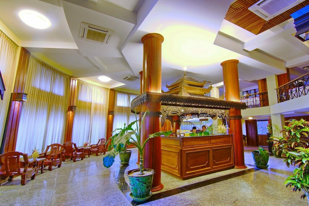 Otel Shwe Ingyinn Hotel, Mandalai, foto
