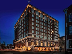 The Yorktowne Hotel (New York, Market Street), otel  York'tan