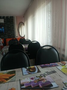Мечта (ulitsa Budyonnogo No:15, selo Verkhnyaya Khava), fast food  Voronejskaya oblastından