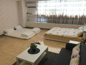Walk Around Tainan (Taiwan, City of Tainan, West Central District), otel  Tainan'dan