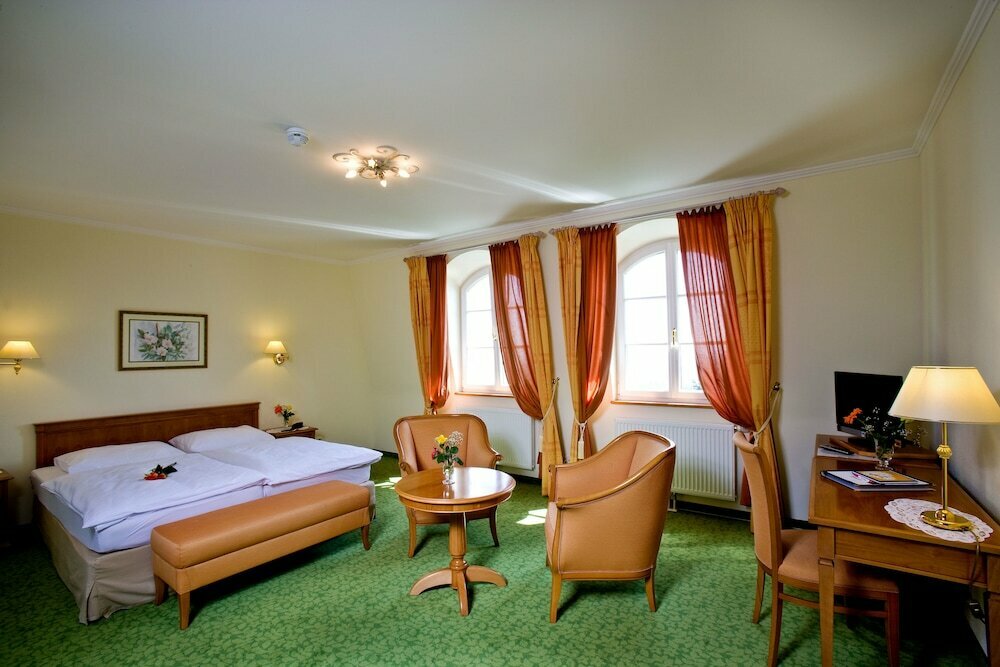 Otel Kurhaus Dr. Petershofer, Yukarı Avusturya, foto