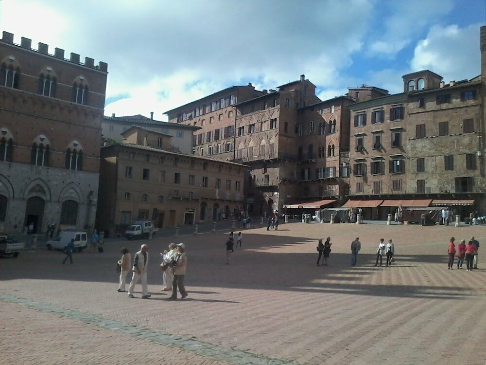 Otel Bed in Siena, Siena, foto