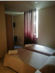 Albergo Ristorante Torino (Liguria, La Spezia, Viale Italia, 25), otel  Albenga'dan