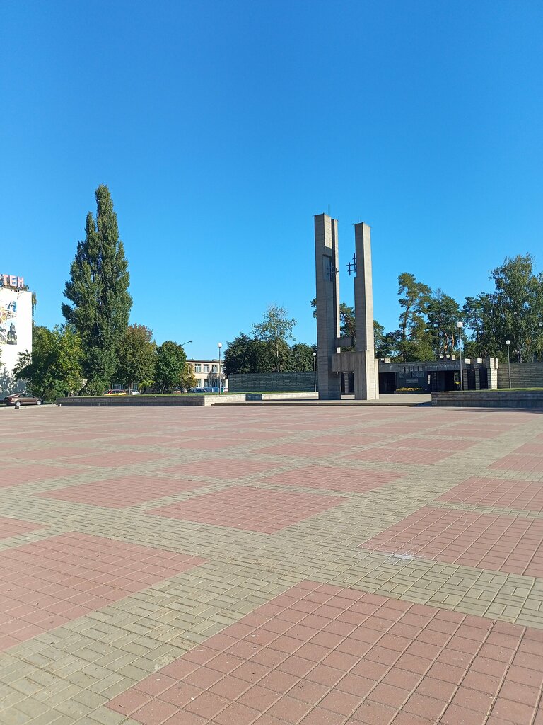 Anıt, heykel Луполовский лагерь смерти, Moguilev, foto