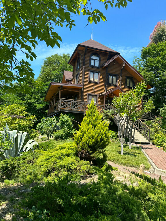 Konuk evi Esenin, Soçi, foto