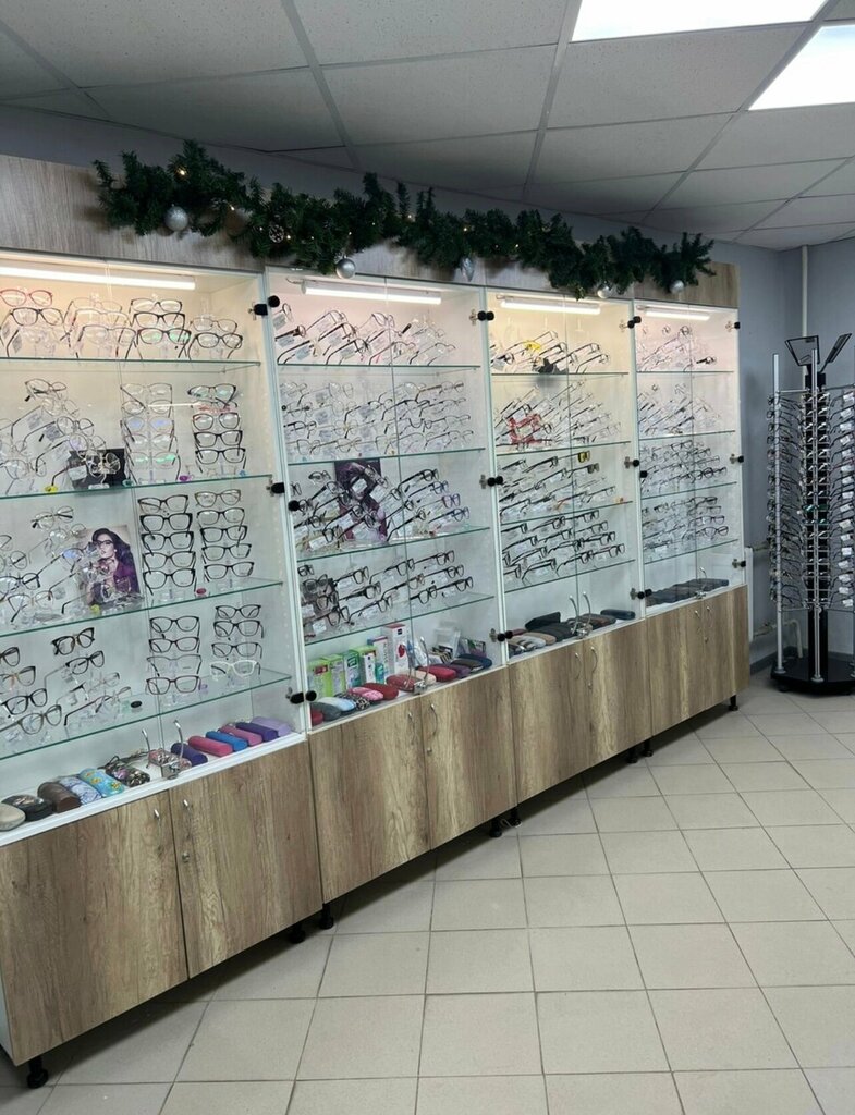 Optik Optika № 1, Engels, foto