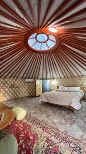 Kalmyckij Dvorik Sansara (ulitsa Delikova No:14, selo Troitskoye), otel  Kalmukya'dan