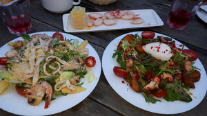 Crab House (Tokarevskaya Koshka Street No:1с2, Vladivostok), kafe  Vladivostok'tan