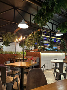 Barashka Dine & Drink (No:4, 21-shi yqsham aýdany, Aktau), restoran  Aktav'dan