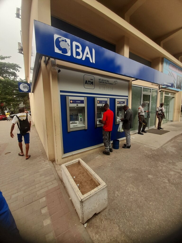 Banka Banco Angolano de Investimentos, Loanda, foto