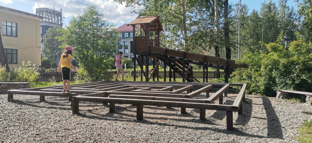 Kültür ve eğlence parkları сквер Медвежий Край, Medvezhyegorsk, foto