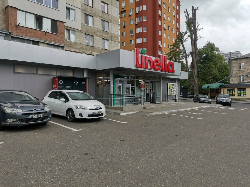 Parsel otomatı Nova poshta, Kişinev, foto