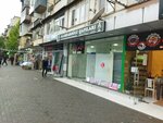 Alamdaroglu qapilari (Eldar Xеlilov Street No:41G), kapılar  Bakü'den