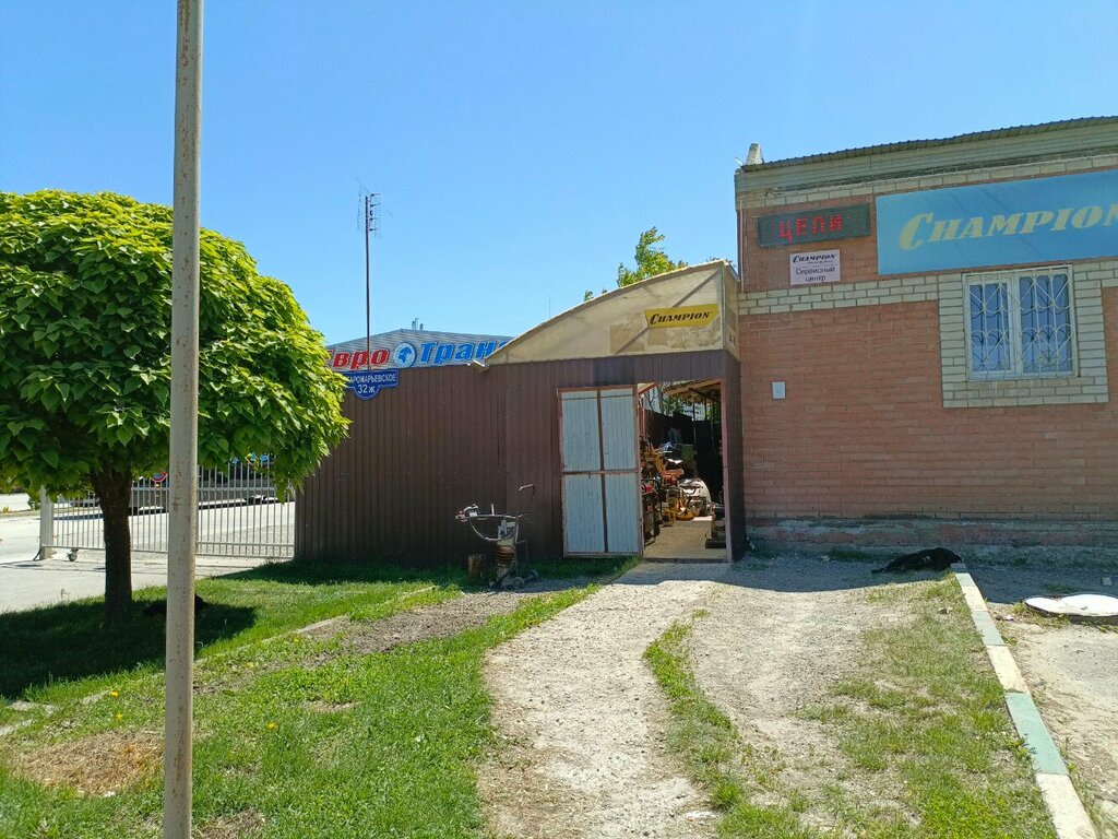 i̇nşaat makinaları ve ekipmanları Kaleta, Stavropol, foto
