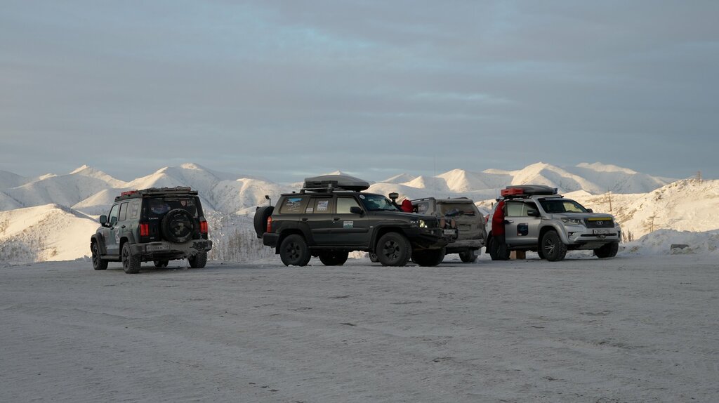 Dağ geçidi Перевал Большой Ольчан, Saha Cumhuriyeti (Yakutistan), foto
