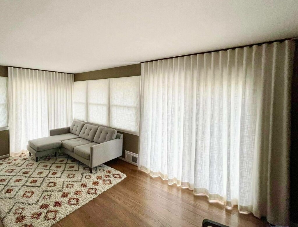 Perde ve korniş üreticileri Curtains Blind, Dubai, foto