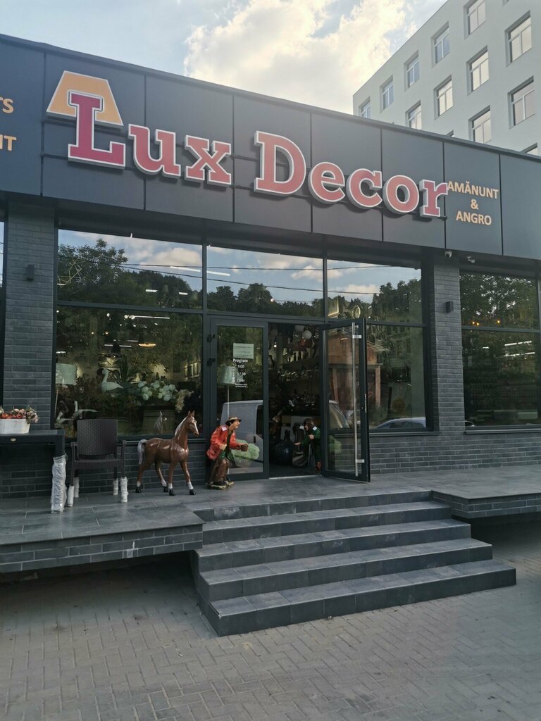 i̇ç dekorasyon ürünleri Lux Decor, Kişinev, foto