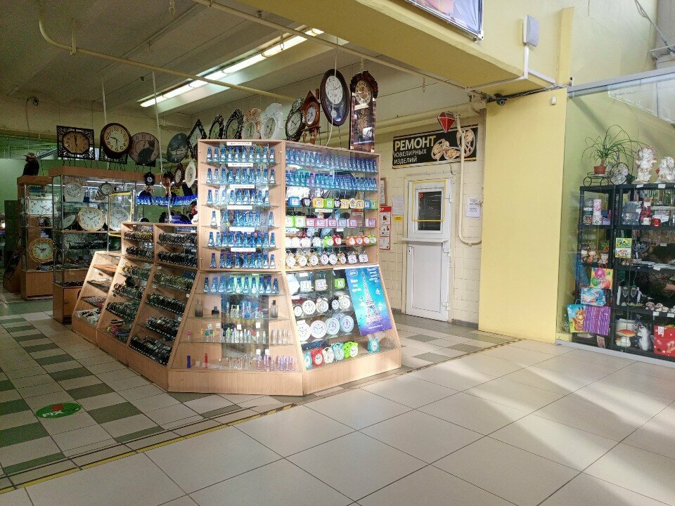 Saatçiler Магазин часов и сувениров, Petrozavodsk, foto