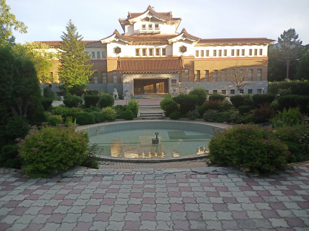 Çeşme Fountain, Sakhalinsk, foto