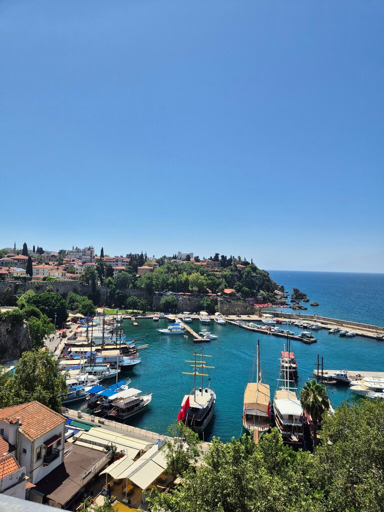Kültür ve eğlence parkları Yavuz Özcan Parkı, Antalya, foto