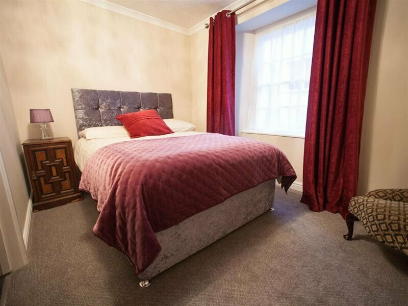 Otel The First Hurdle Guest House, Galler, foto