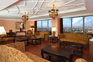Hilton Beirut Habtoor Grand (Matn District, Sin el Fil, Dimitri El Hayek), otel  Dünya'dan