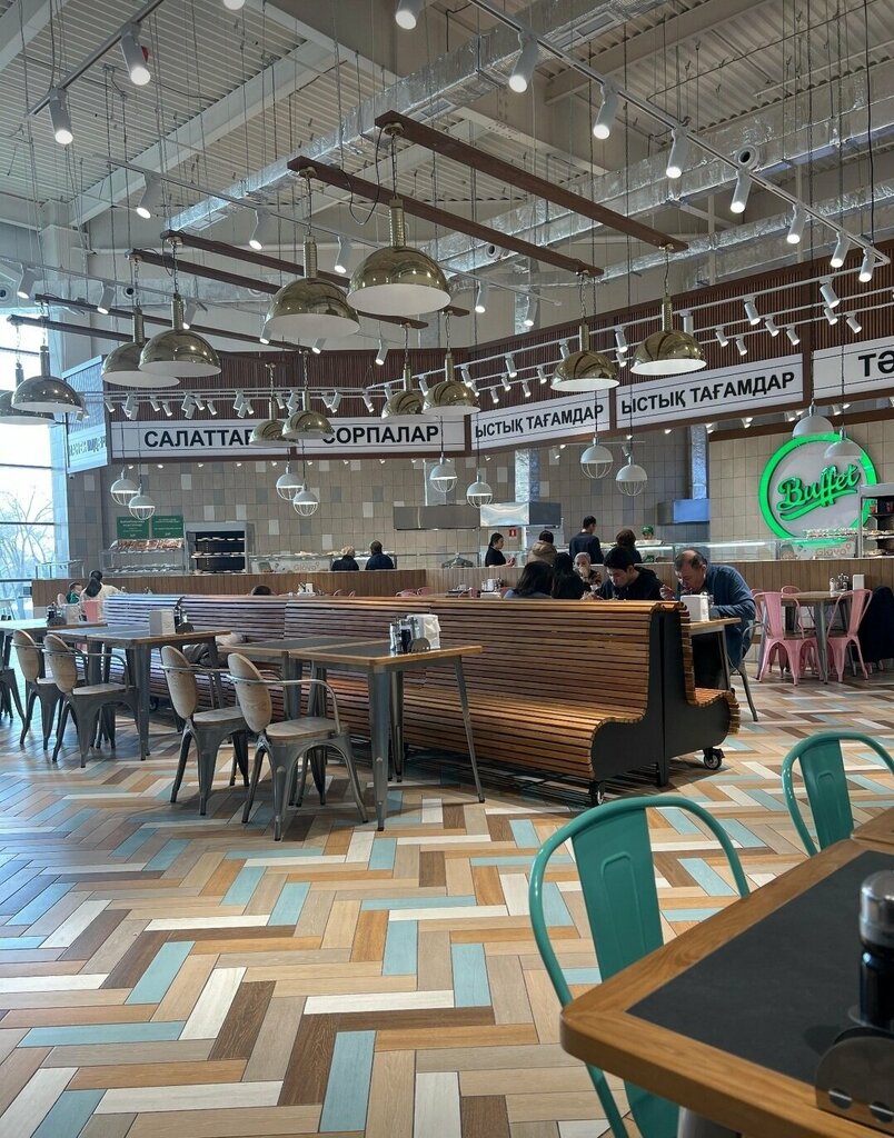Kantin, yemekhane Buffet, Almatı, foto