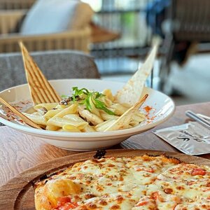 Fırıncı Cafe (Tokat, Reşadiye, Atatürk Cad., 28), kafe  Reşadiye'den
