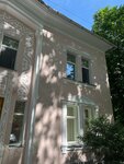 Dunie (Tchaikovsky Street No:208), tasarım stüdyoları  Almatı'dan