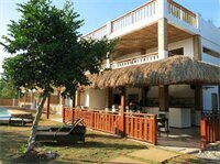 Otel Scent of Green Papaya Resort , Bohol, foto