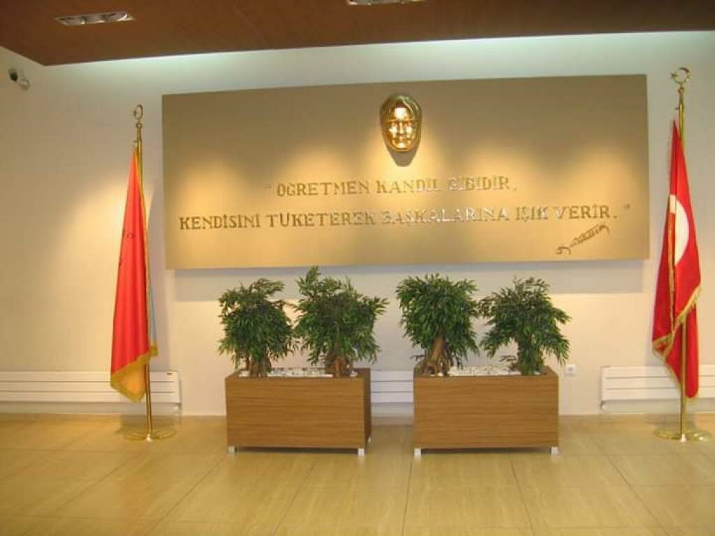 Lise Kerem Aydınlar Fen Lisesi, Arapgir, foto